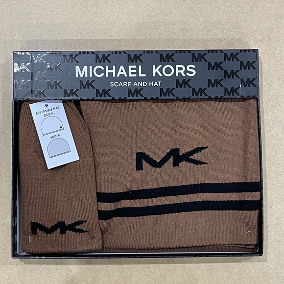 Michael Kors | Accessories | New Michael Kors Hat And Scarf Set Black ...